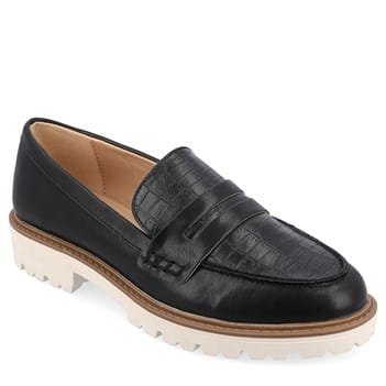 Journee Women's Kenly Narrow Loafer | Famous Footwear